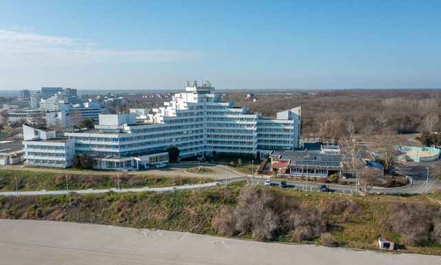 HoReCa - FOTO Anca Nedea, director general Hotel Opal Cap Aurora ...