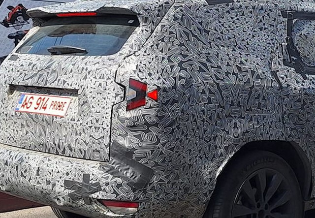 FOTO Cele mai noi poze cu Dacia Bigster arată clar diferențele față de ...