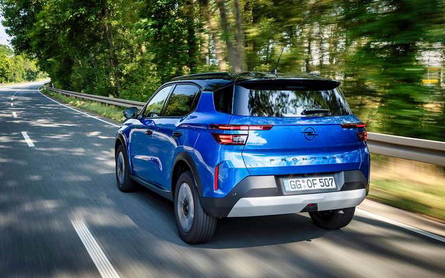 FOTO Opel introduce versiunea cu 7 locuri pentru SUV-ul Frontera, cu un ...
