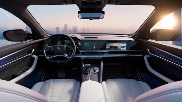 FOTO Noul Renault Filante, unul special, dezvăluit în premieră mondială ...