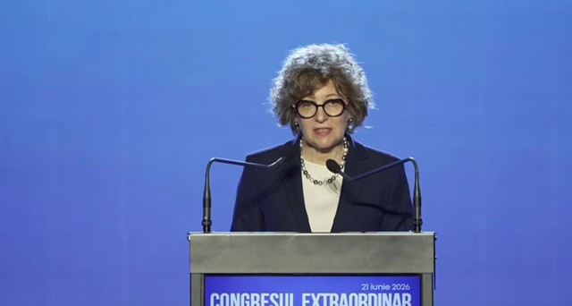 CONGRESUL EXTRAORDINAR AL PNL – Oana Gheorghiu: Nu politica e urâtă ...