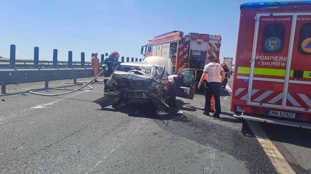 Accident pe autostrada A1, între Arad şi Timişoara/ Trei persoane au ...