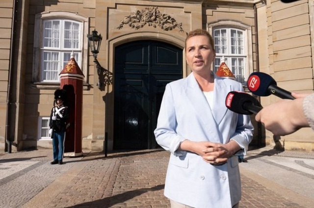 Premierul danez în exerciţiu Mette Frederiksen anunţă că a format un ...