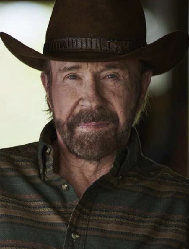 Chuck Norris, simbol al filmelor de acţiune şi vedeta serialului ...