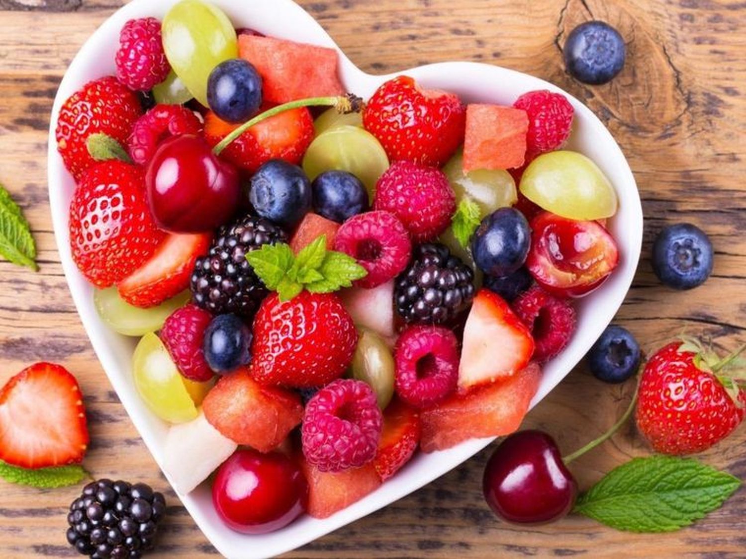 5 fructe la care trebuie să renunţi dacă vrei să slăbeşti