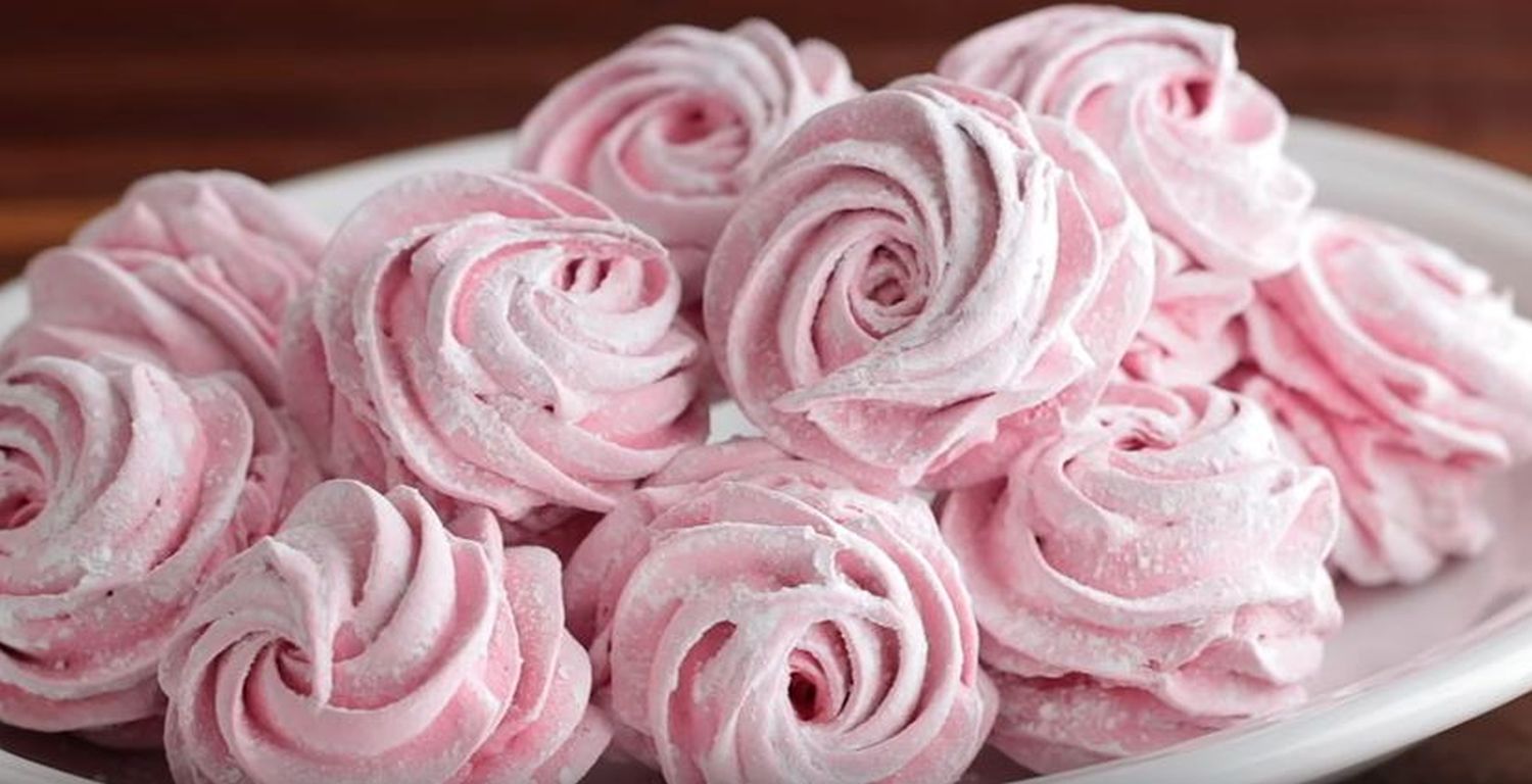 Descoperă reţeta de zefir, bezelele moi nelipsite din cofetăriile ...